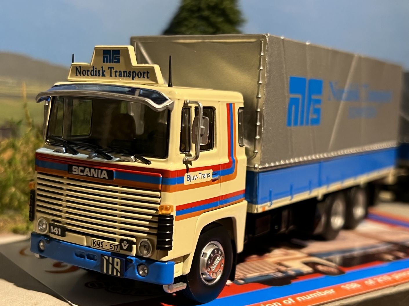 Tekno Scania 1-Serie motorwagen met aanhanger huifopbouw Nordisk - Bju ...