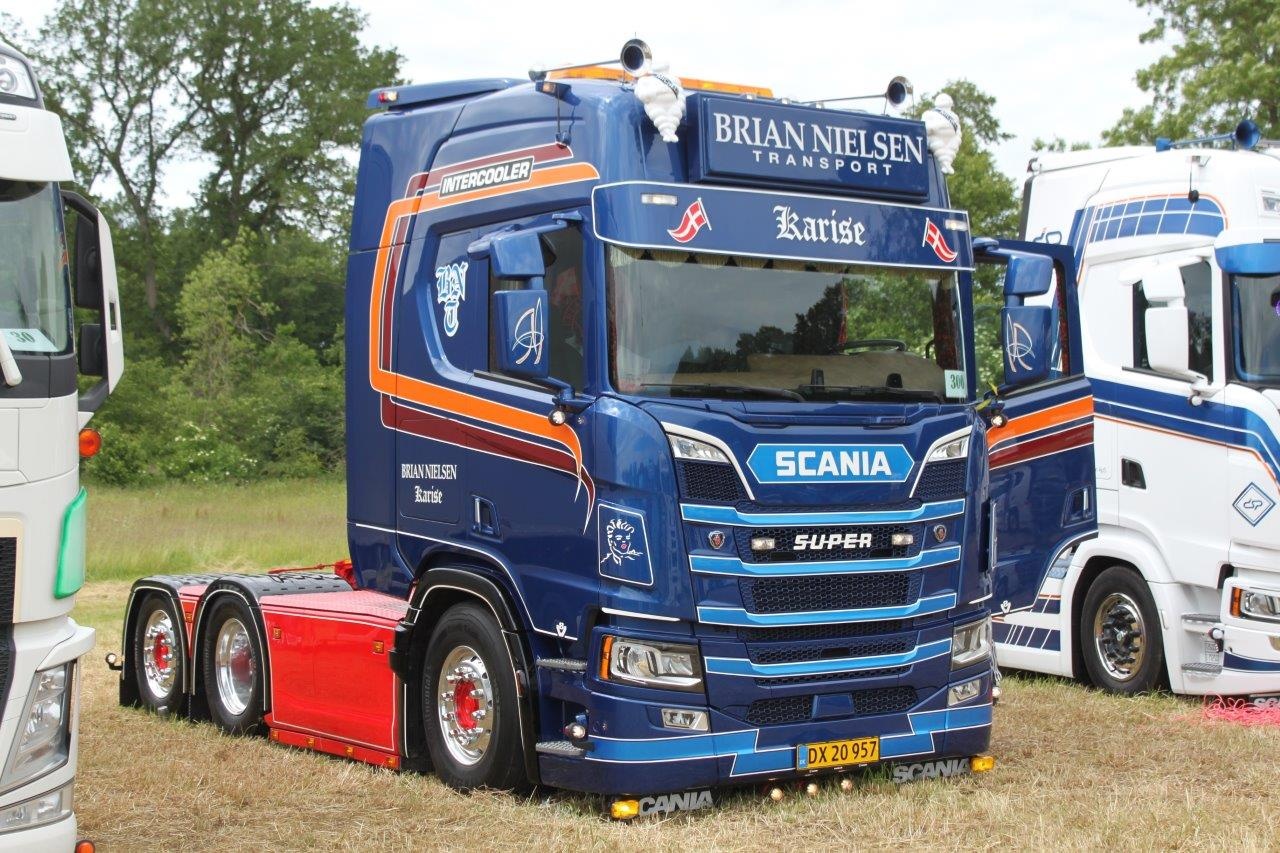 Tekno Scania Next Gen R-serie Highline 6x2 BRIAN NIELSEN ...