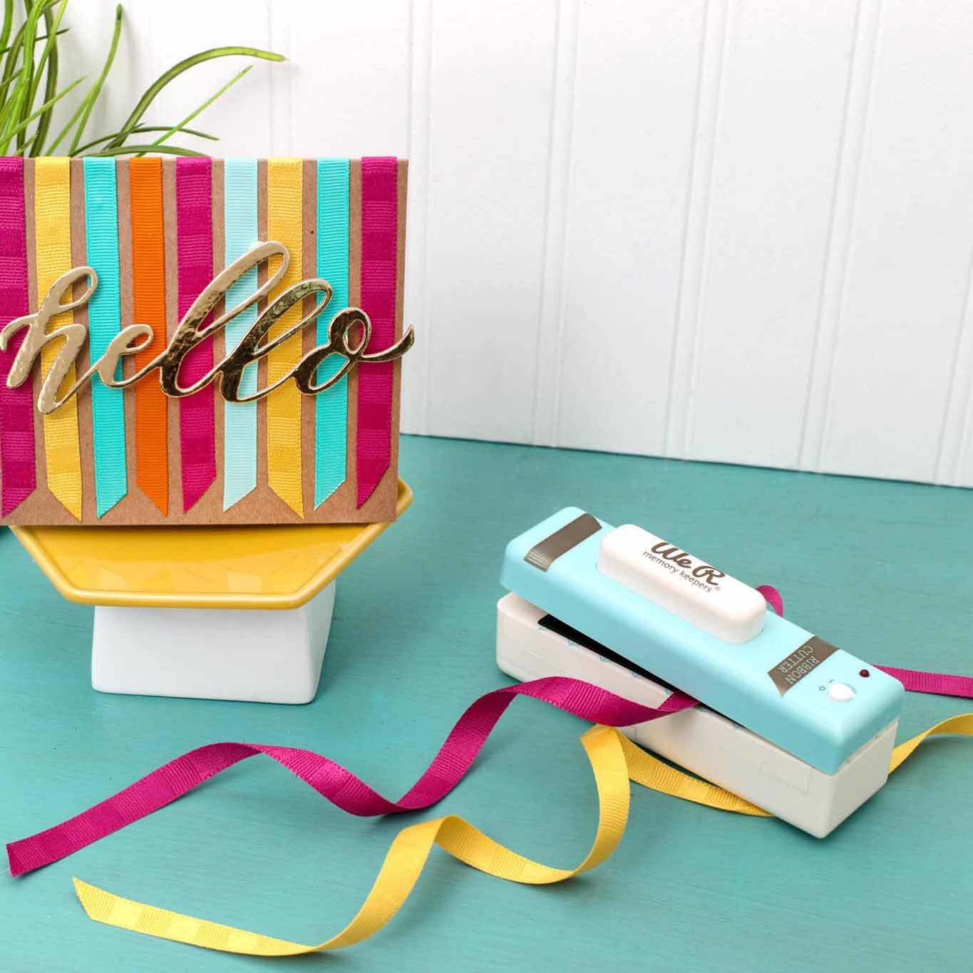 We R Memory Keepers Ribbon Cutter Battery Operated | Creaflex