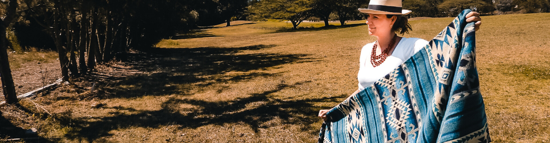 Blogs over EcuaFina; plaids, poncho's, alpaca's, duurzaamheid en meer ...