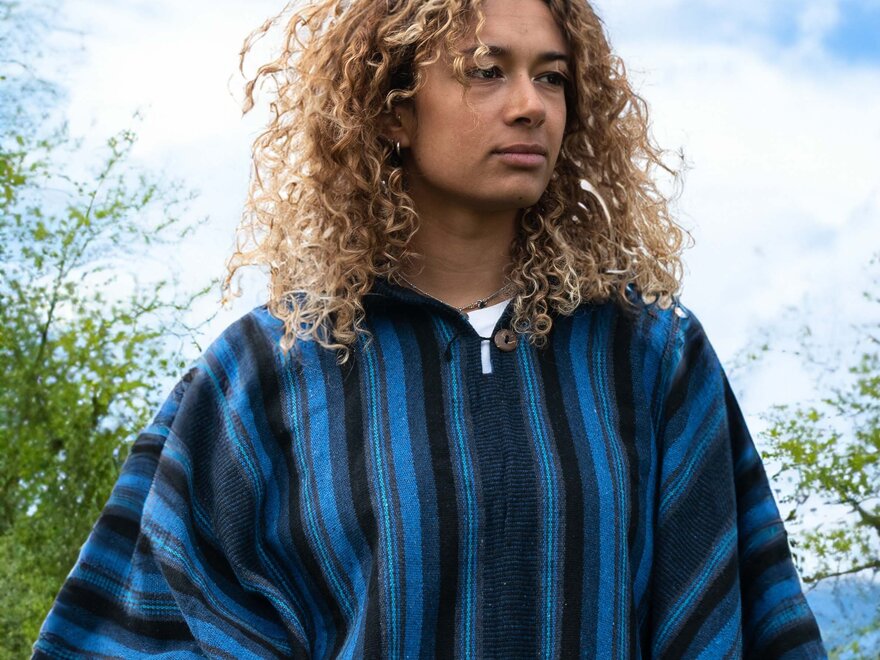 Alpaca ponchos - Native - 100% handmade from Ecuador - EcuaFina