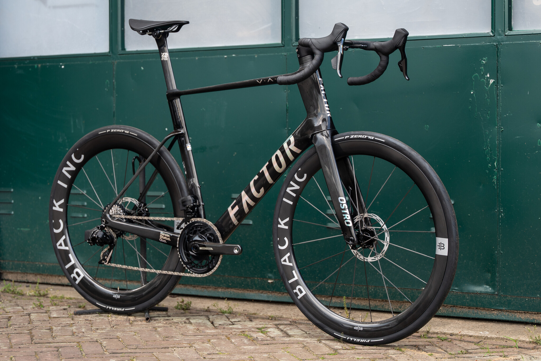 Factor OSTRO VAM 2024 SRAM Force AXS | BikeSuperior