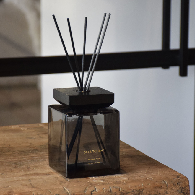 Reed diffuser set Square Secret de Paris - Scentchips®