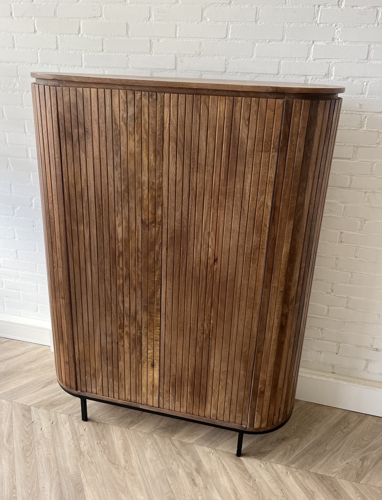 Kast Pedrera mangohout ribbel WK Home - 549 euro - WK Home