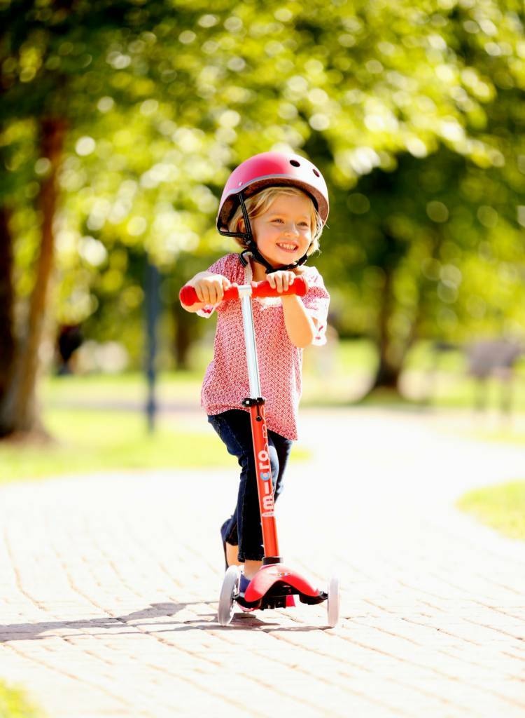 Mini Micro step Deluxe LED - Roze - Meiden van De Wit Kids en Conceptstore