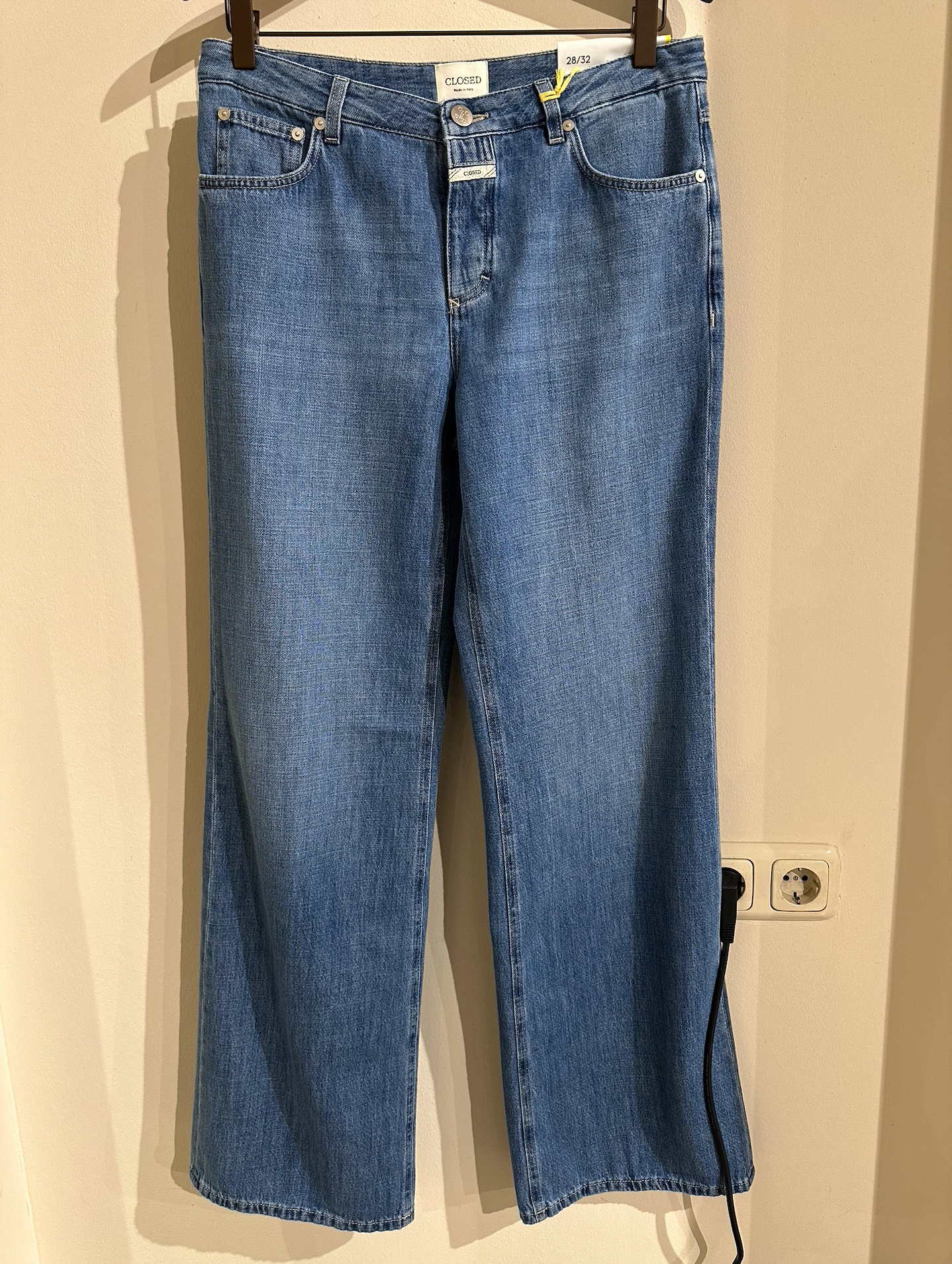 Closed Gillan MBL 16F-3R