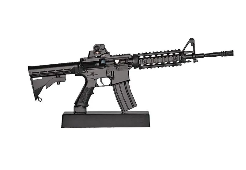 Colt aR-15 Miniature - Airguns Europe