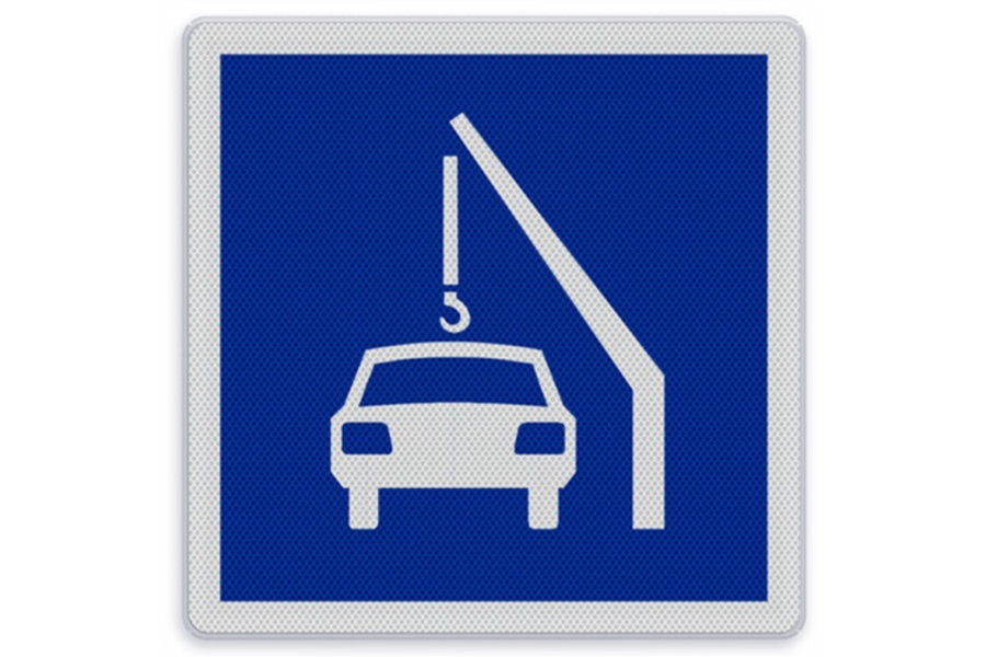 Shipping sign E.7.1 - Permission to moor for disembarkation of a car ...