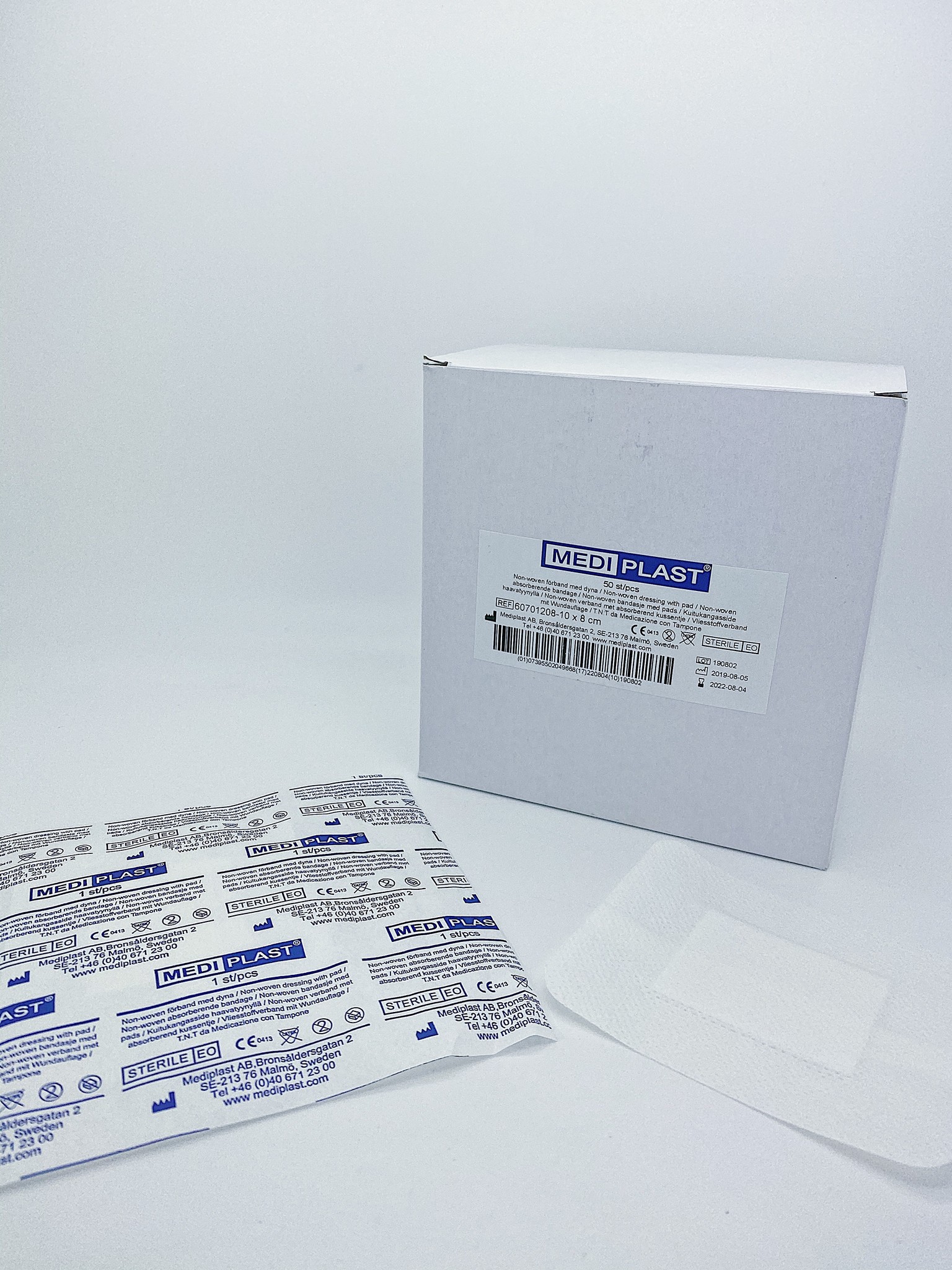 Non-Woven plaster with absorption pad 10cm x 8cm