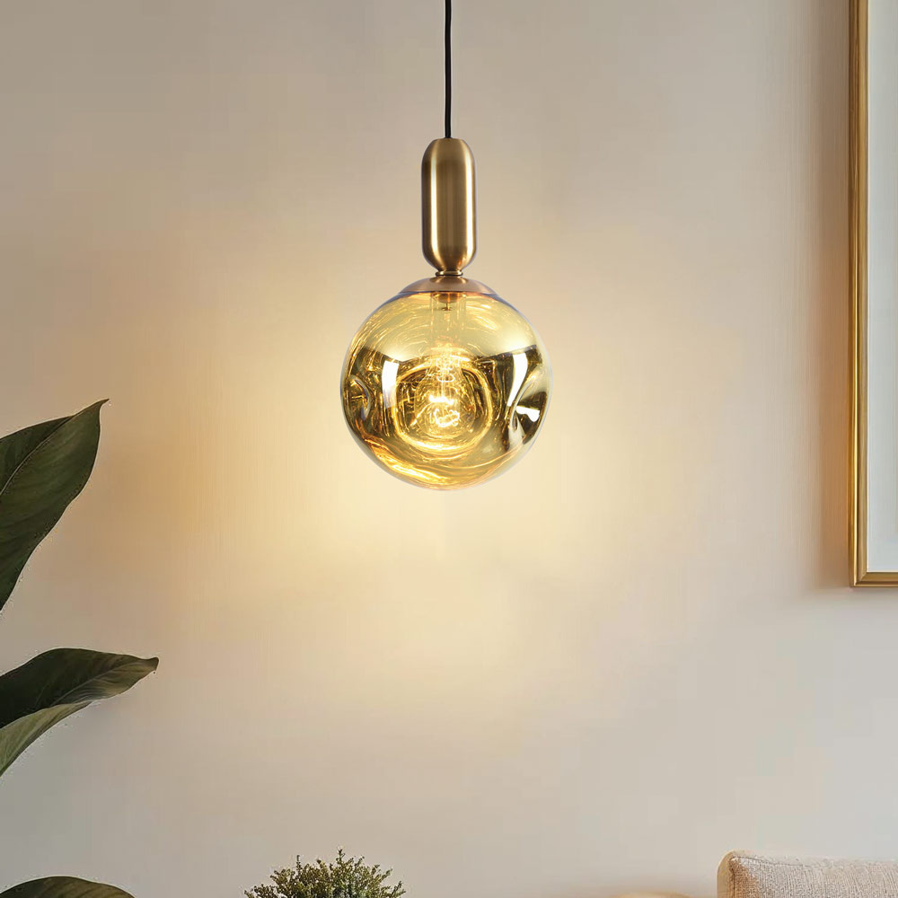 1-lys pendel Lewis med bølget glas - guld - Lumenxl.dk