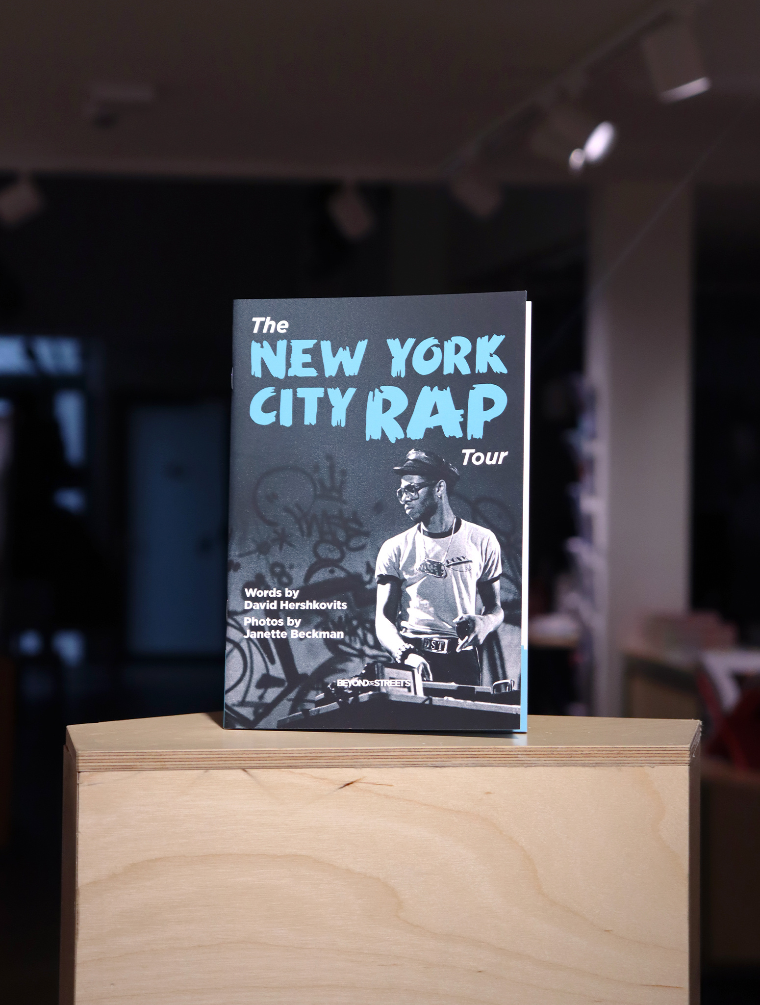 The New York City Rap Tour / STRAAT Shop - STRAAT Museum Shop