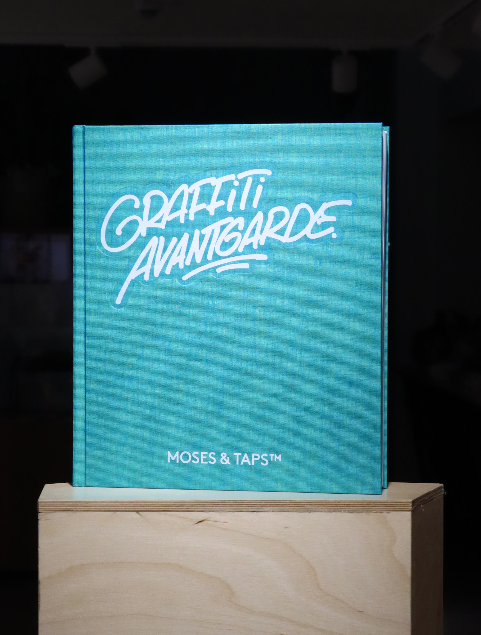 Moses & Taps™ - Graffiti Avantgarde™ - STRAAT Museum Shop
