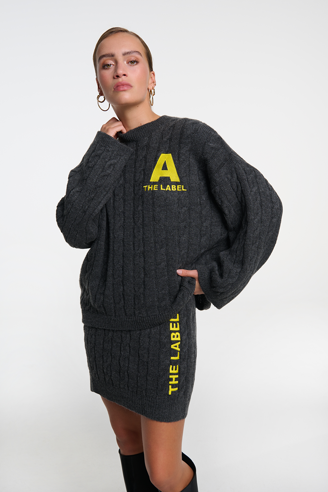 Knitted Cable Skirt Antracite Melange - Favv
