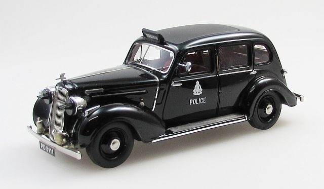 Art-Toys - Humber Super Snipe(1937)4-doors sedan Police car(3-window)black