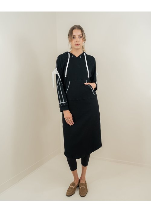 DRESSES - Sunday Best