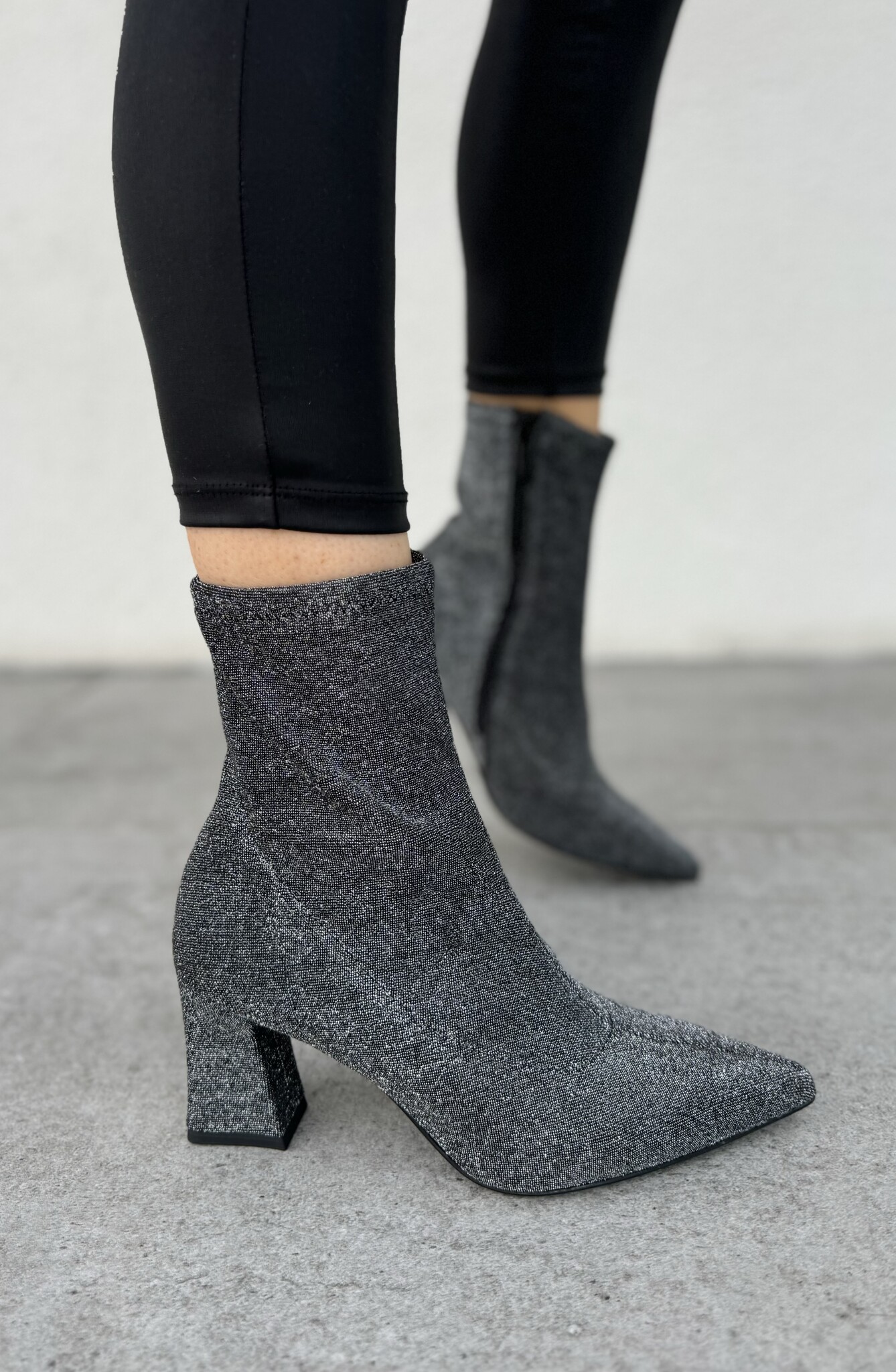25073-43 - Panache Shoe Company
