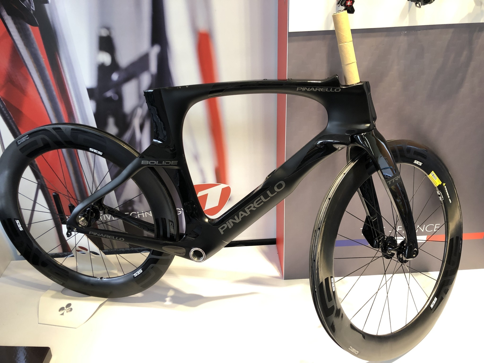 Pinarello Bolide TR+ triathlon Frame set inc. Aerobar | Order here ...