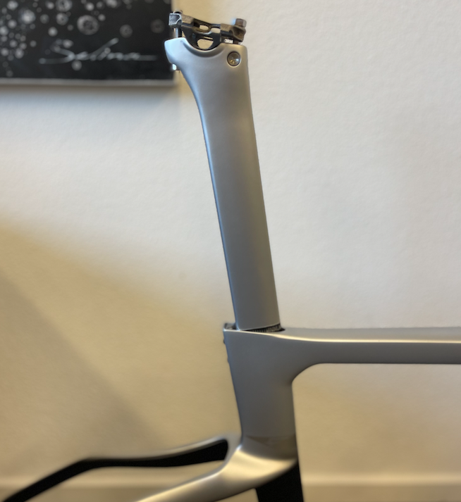 Pinarello Dogma F Straight Zero Setback Seatpost | Order here!