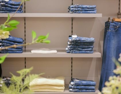 BAZZ Jeans & Casual - BAZZ Jeans & Casual