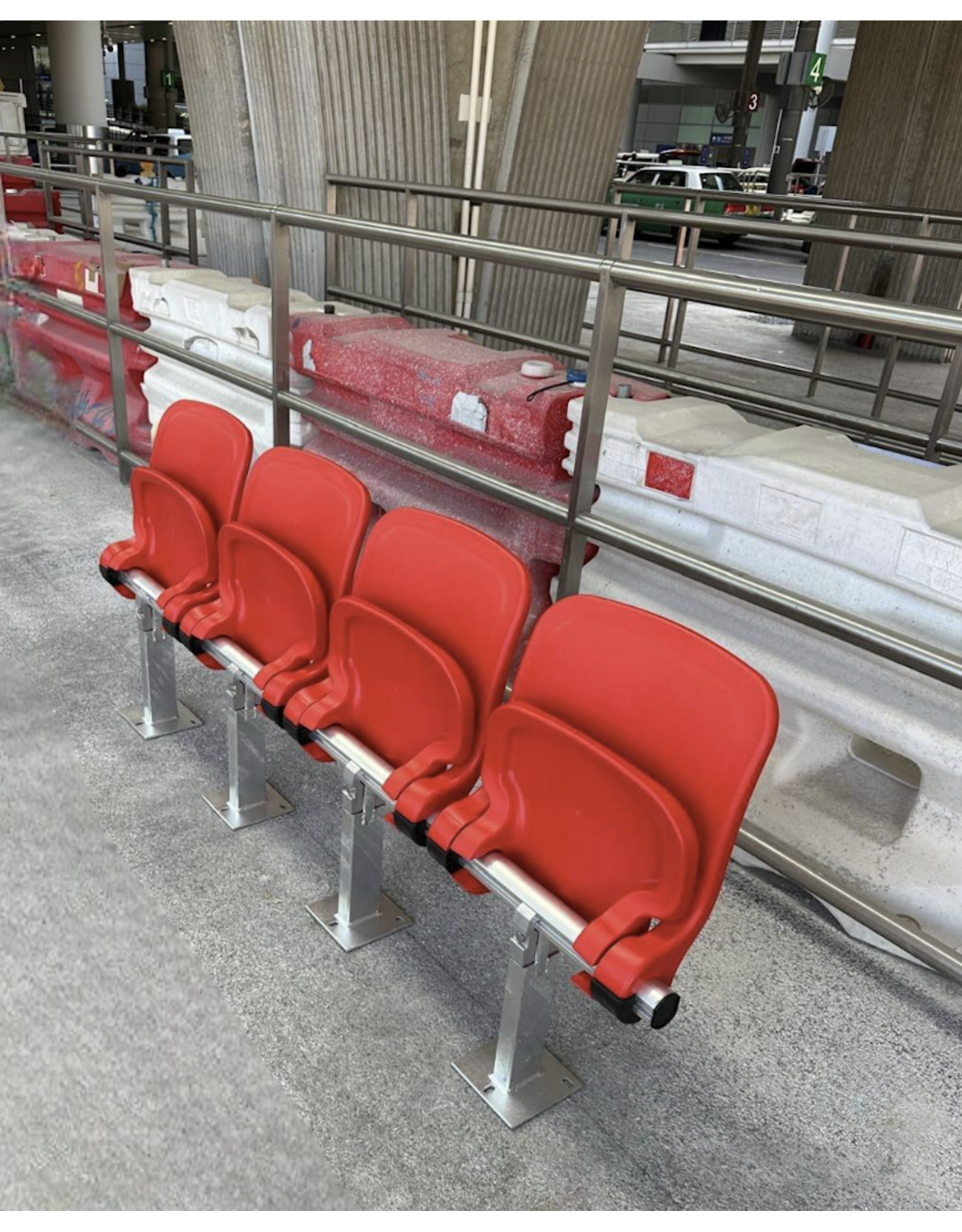 FORUM - ABACUS BRONZE SET OF 2 FOLDING STADIUM SEAT ON BEAM, WITH STEEL ...