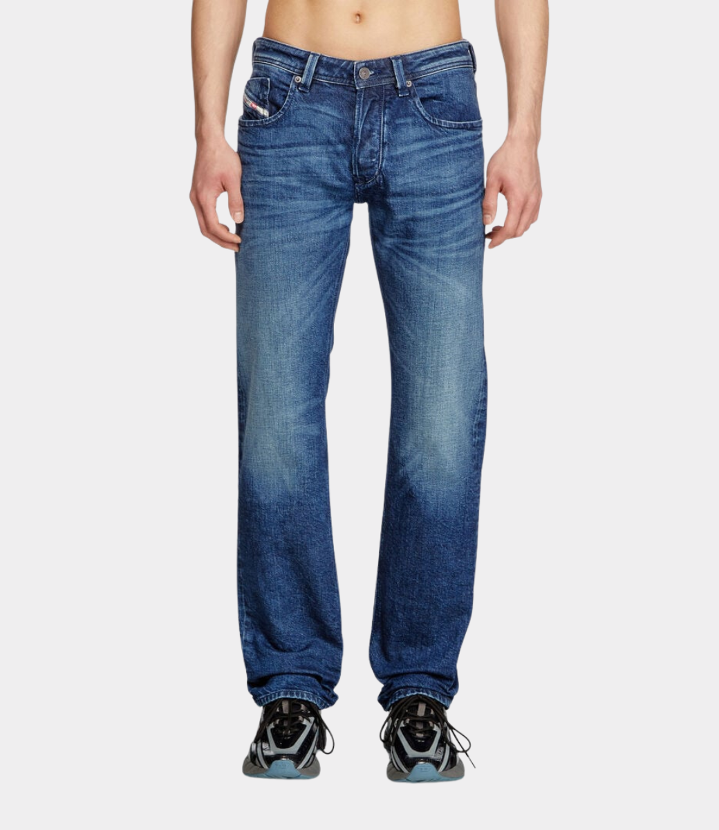 Diesel 1985 Larkee jeans 09L51 | NewStyle - NewStyle.nl