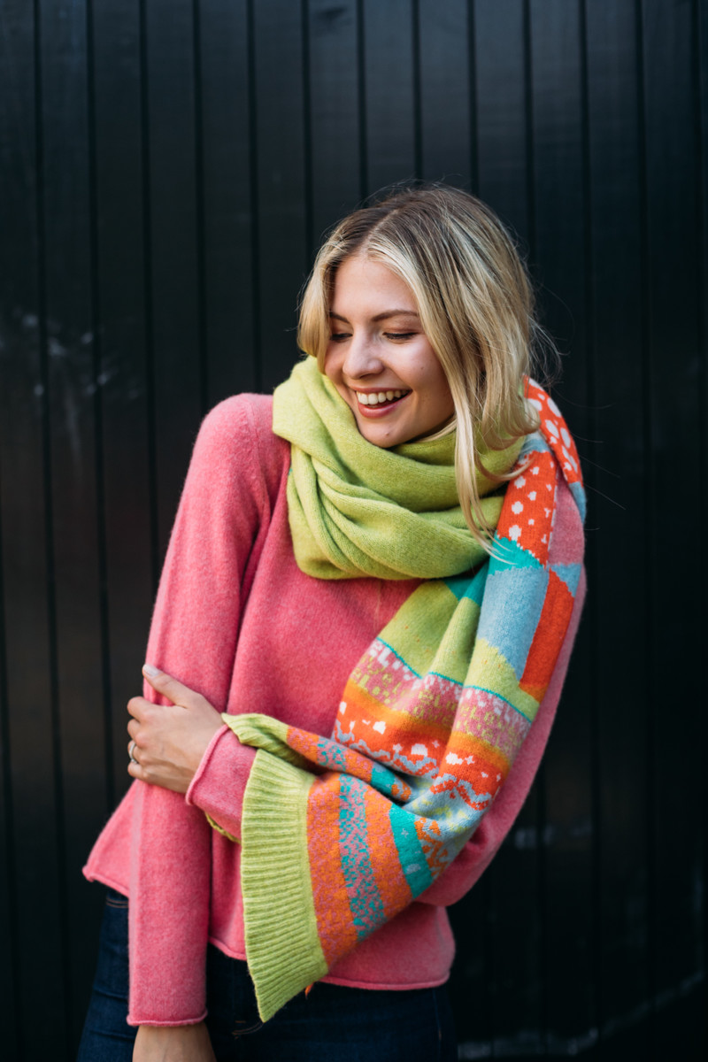 Scarves of IVKO Woman and Eribé - 13 doors