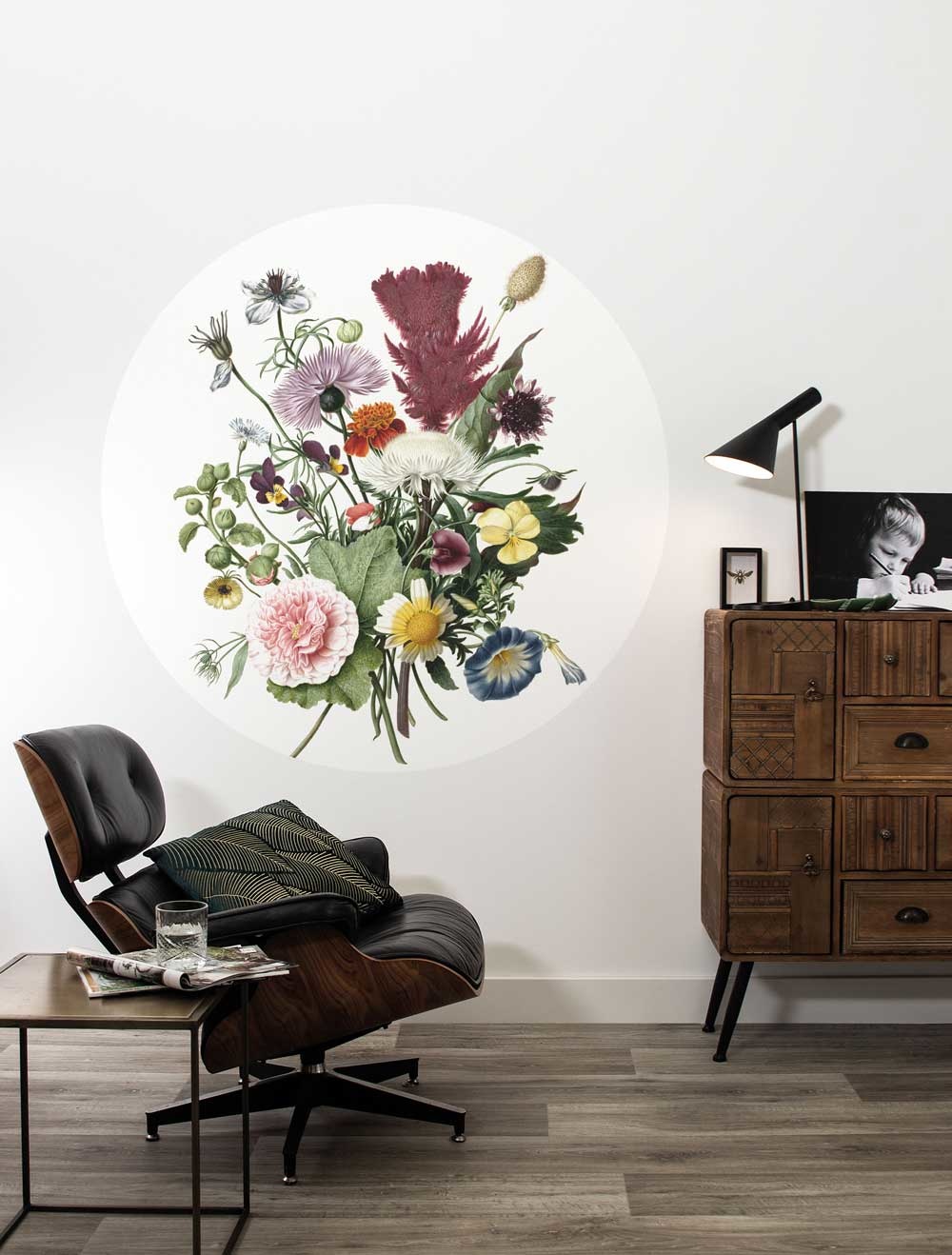 Wallpaper Circle with Wild Flowers from KEK Amsterdam SC-062 - KEK ...