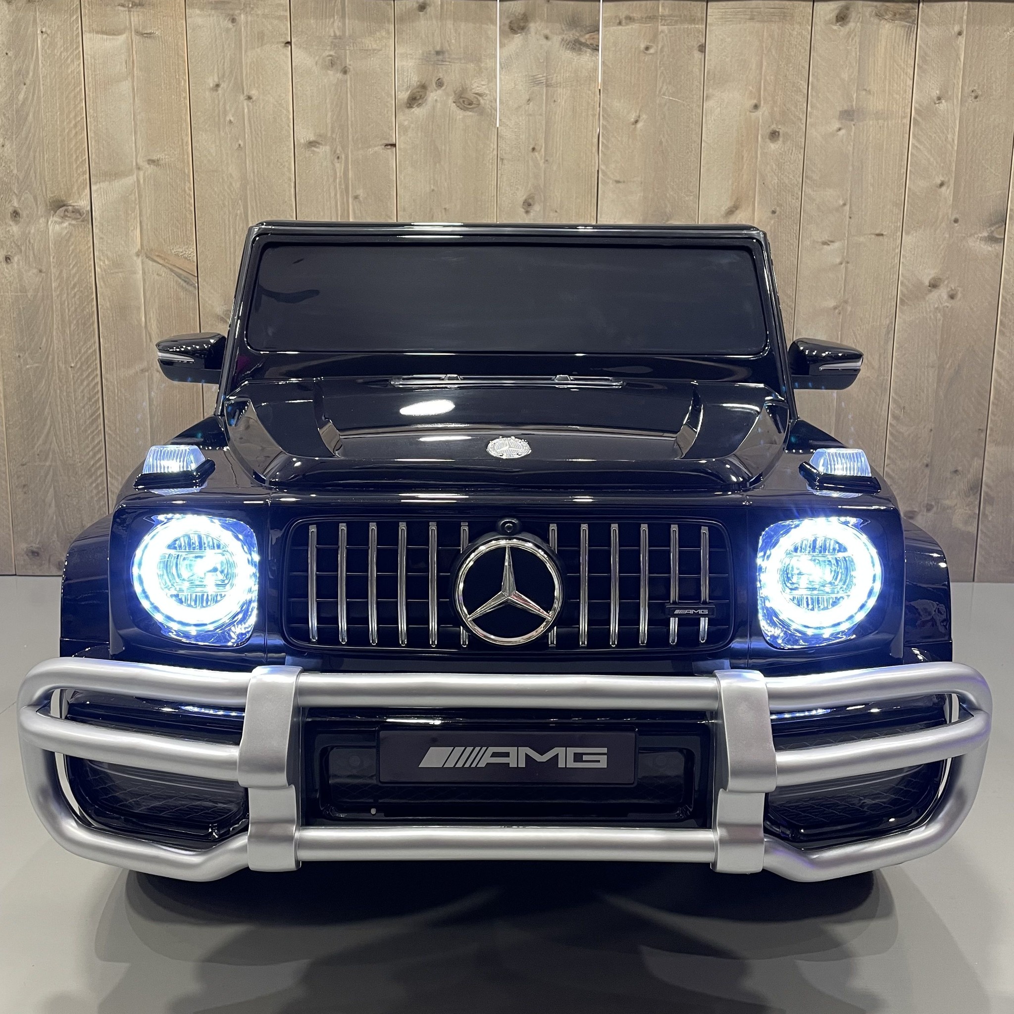 CarKiddo | Mercedes G63 AMG | 2-Persoons Elektrische Kinderauto - CarKiddo