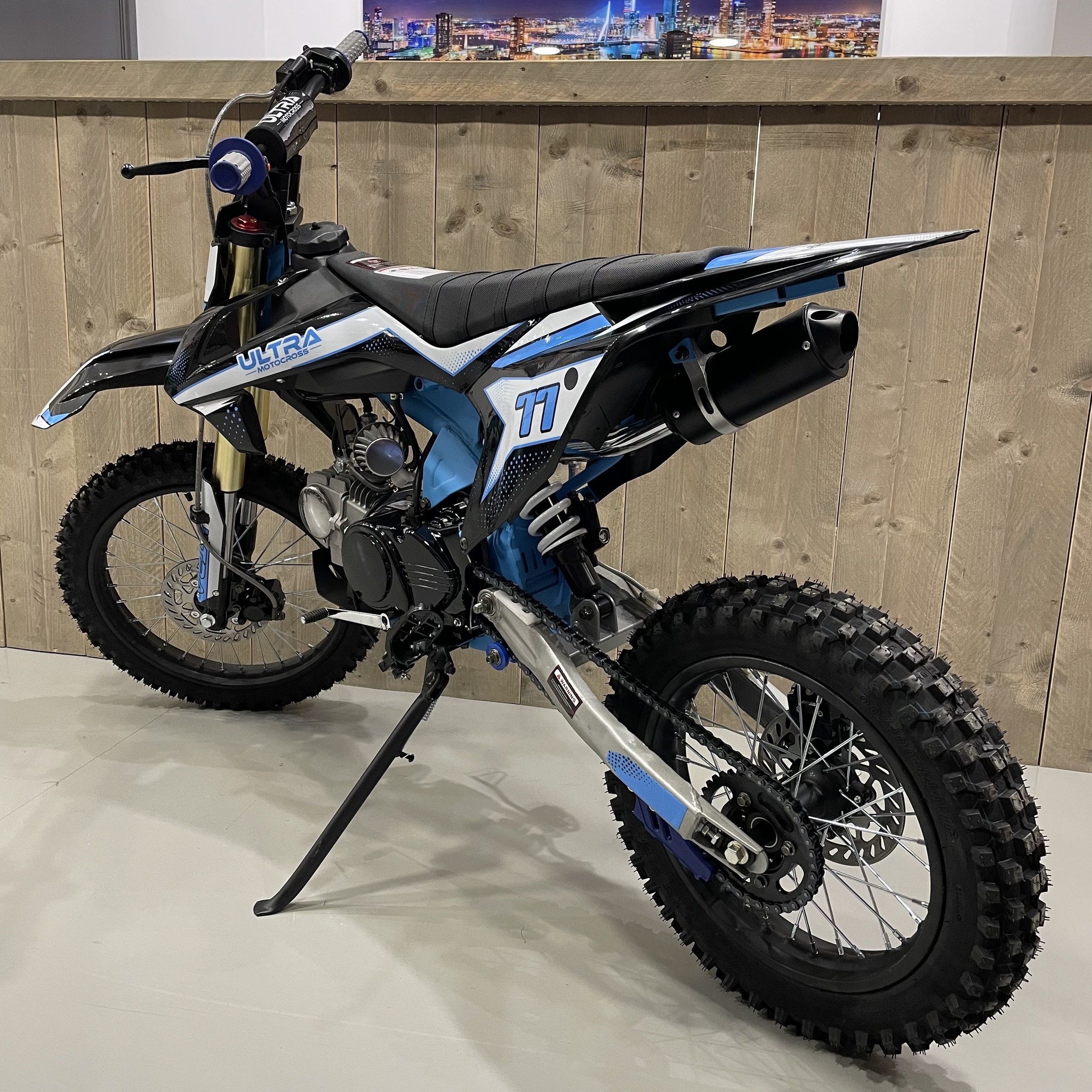 Crosser 125cc PromaX 4-takt | De Krachtigste in zijn soort - CarKiddo