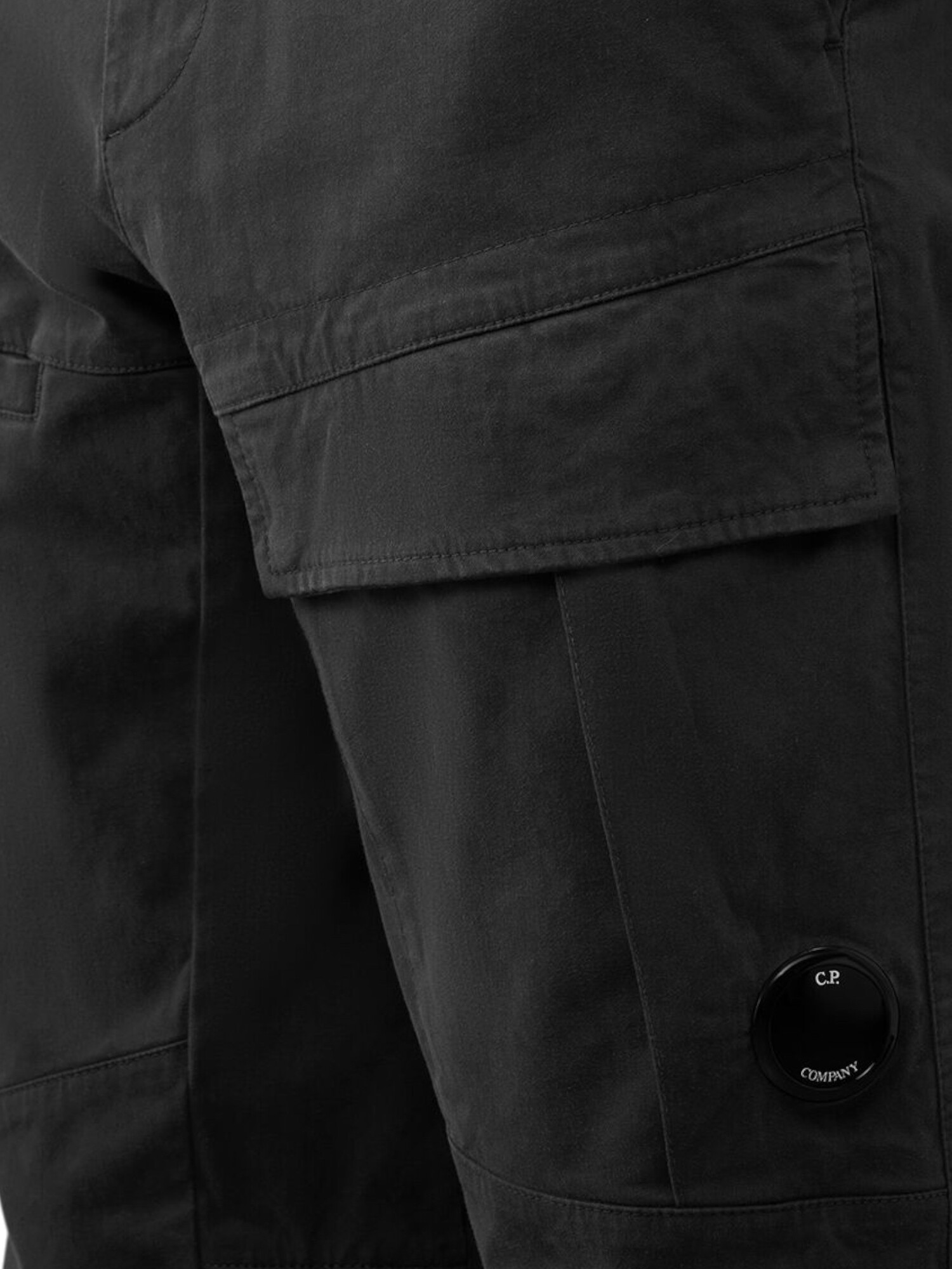 C.P. COMPANY STRETCH SATEEN LOOSE CARGO PANTS DARK SHADOW - Vic
