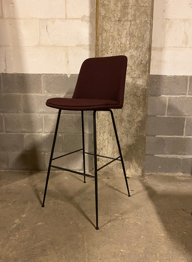Ex-display Rely bar chair HW99 - black base - vidar 693 - La Fabrika