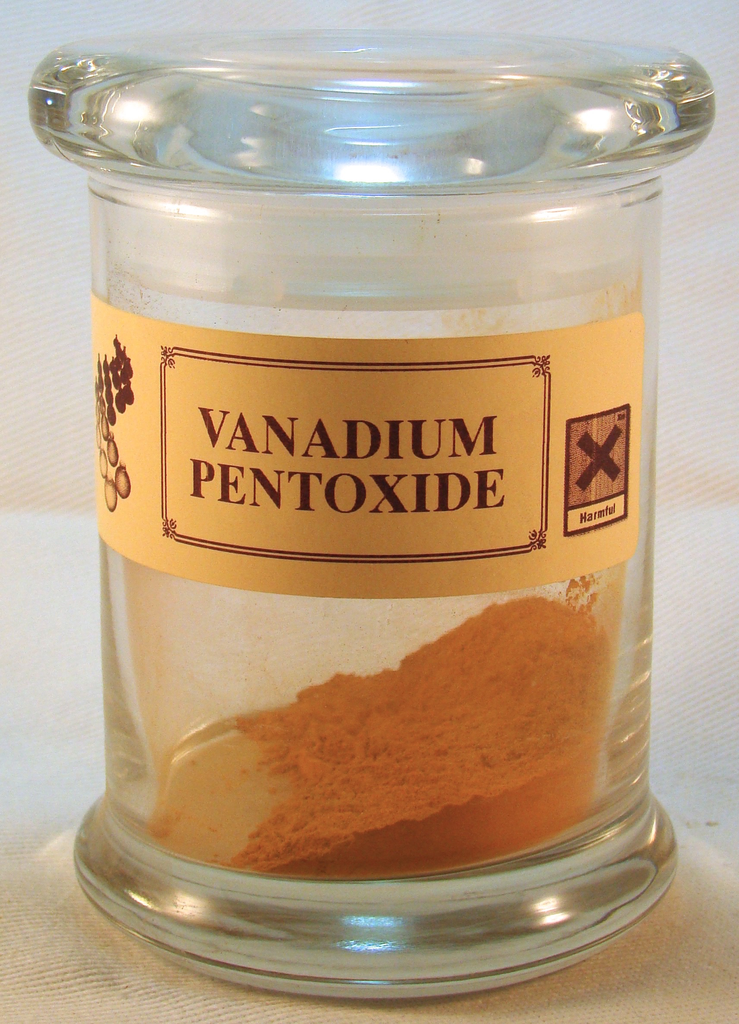 Vanadium Pentoxide - Bluematchbox Potters Supplies Ltd