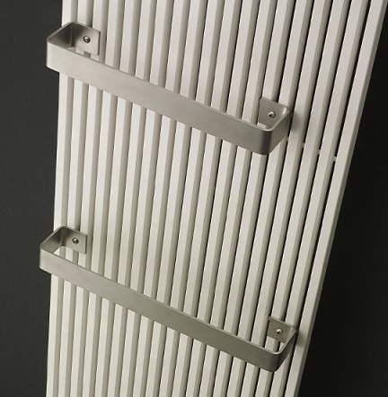 Instamat handdoekrek voor radiator Quadro Bath | RVS - Van den Boomen ...