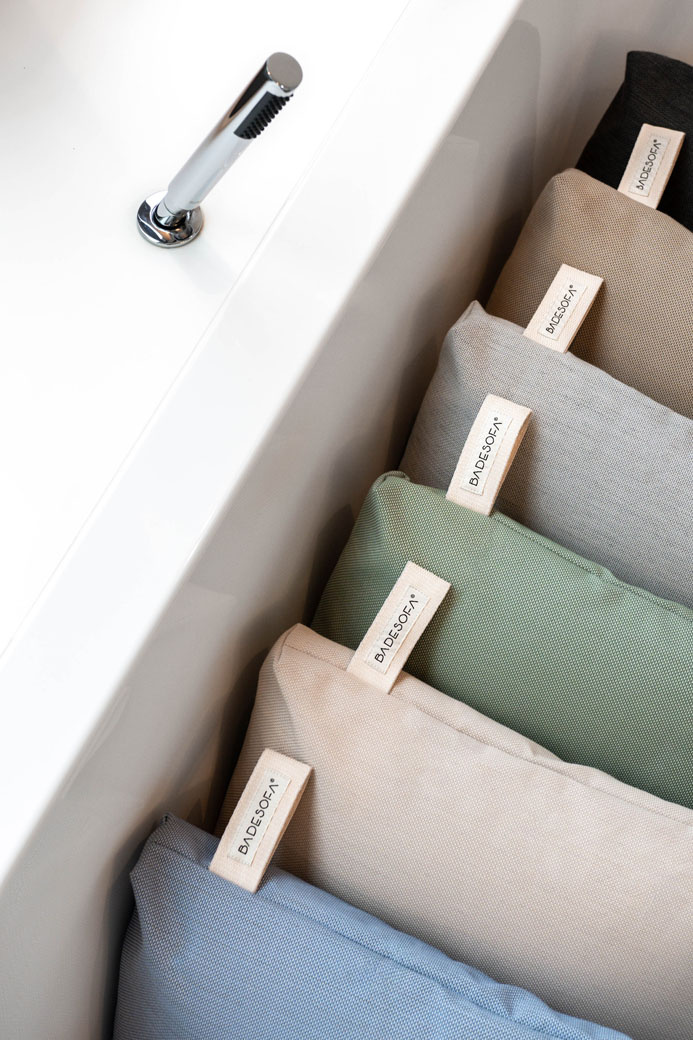 Badesofa bad zitkussen | 38x50x10 cm | Blauw - Van den Boomen badkamers