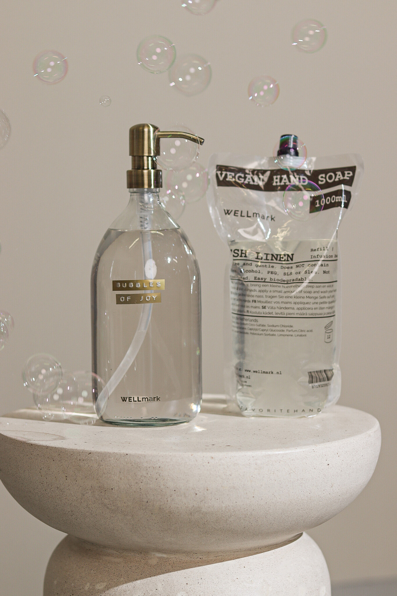 Hand soap - Fresh Linen 1L with Brass pump - Wellmark