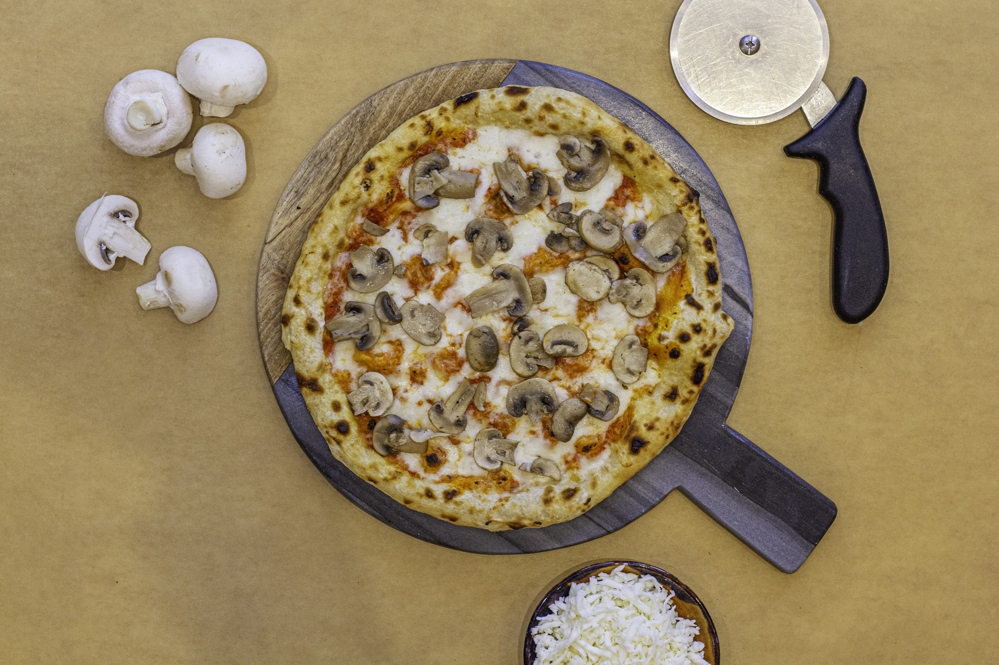 Pre-cooked frozen Pizza Funghi 28 cm (450 gms) | Veg. - Chef's Play