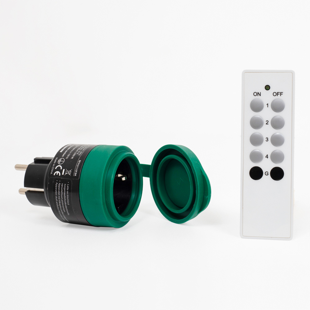 Switching plug on/off with remote control (IP44) - LumenXL.com