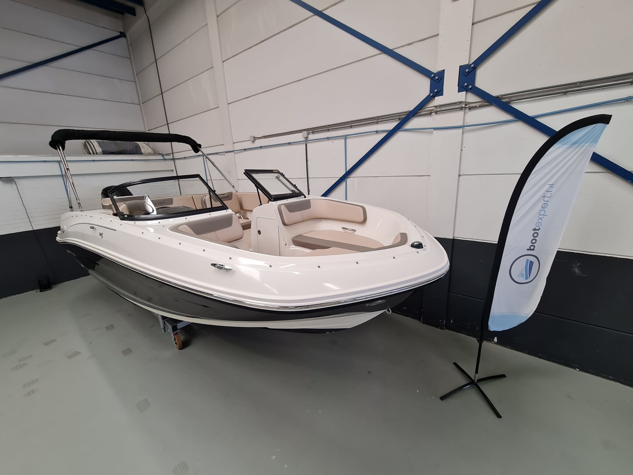 Bayliner VR5 Bowrider, 2017, 115 PK Mercury Pro XS, 40 uur gedraaid ...