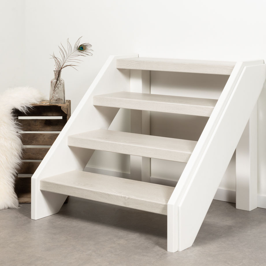 Grijs eiken doe-het-zelf set voor open trap | Stairscompany - Stairscompany
