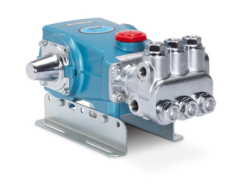 Cat Pumps 7 Frame Plunger Pump - 550 - CatPumps.nl