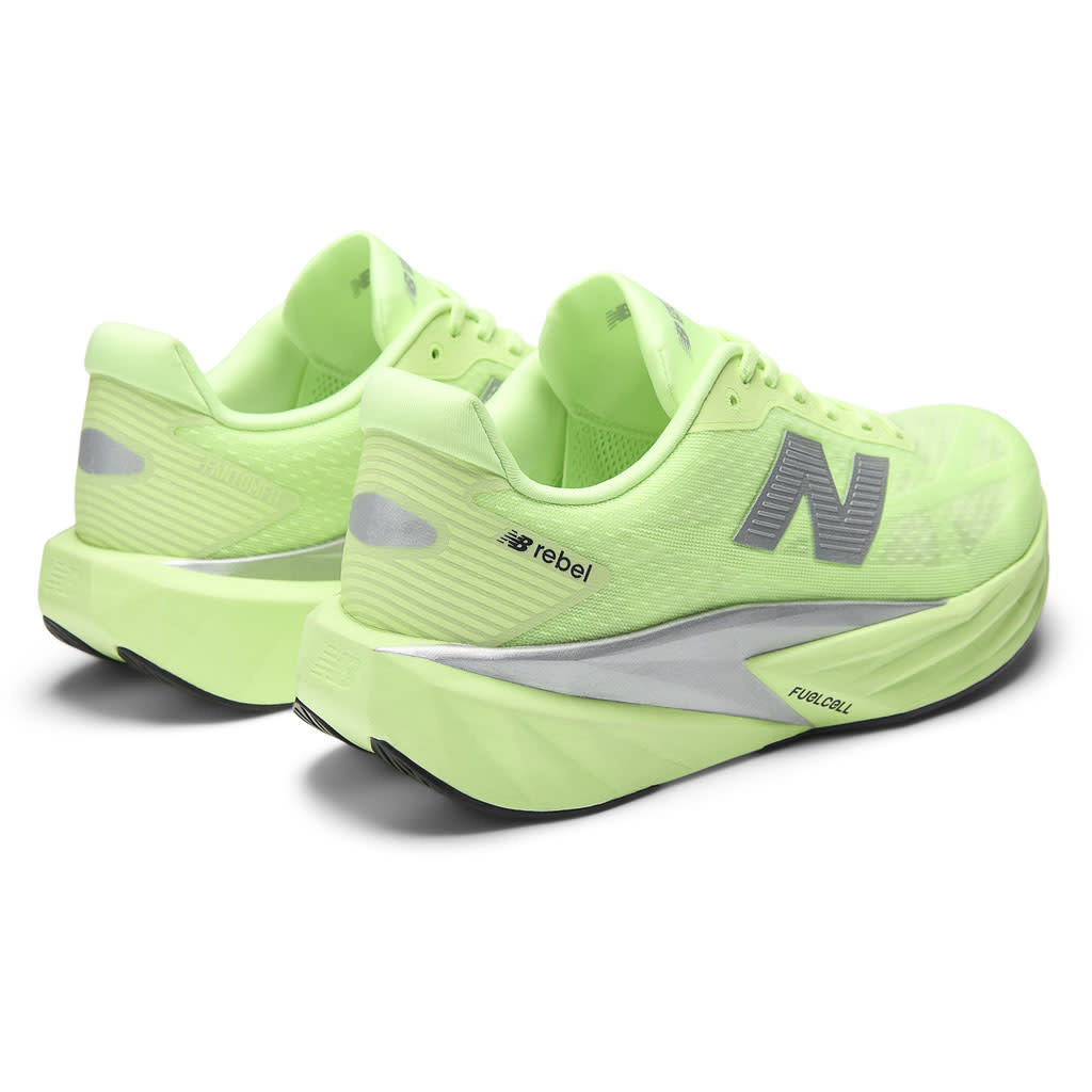 NEW BALANCE FuelCell Rebel v5 - Mint Flash - SPORTS GRÀCIA