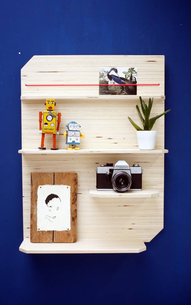 Wall rack for favorite souvenirs - Museumshop The Hague