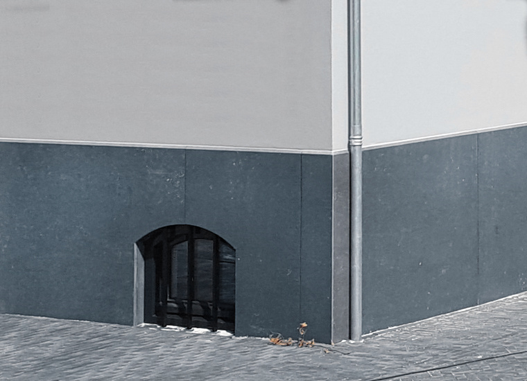 Natuursteen gevelplinten - Uit eigen zagerij - Snel in huis!