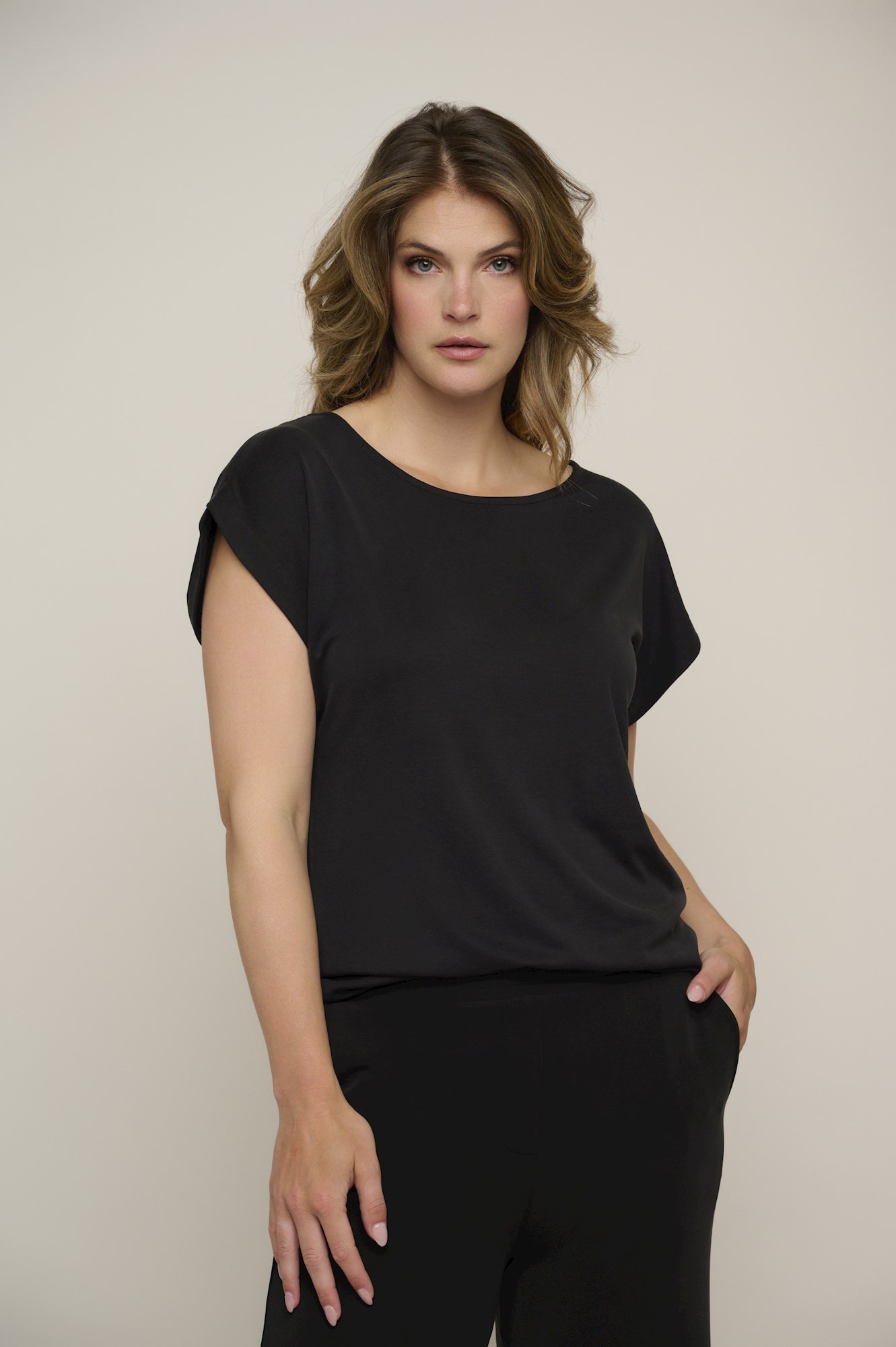 FAIYA 7002421 BLACK - FieAmore