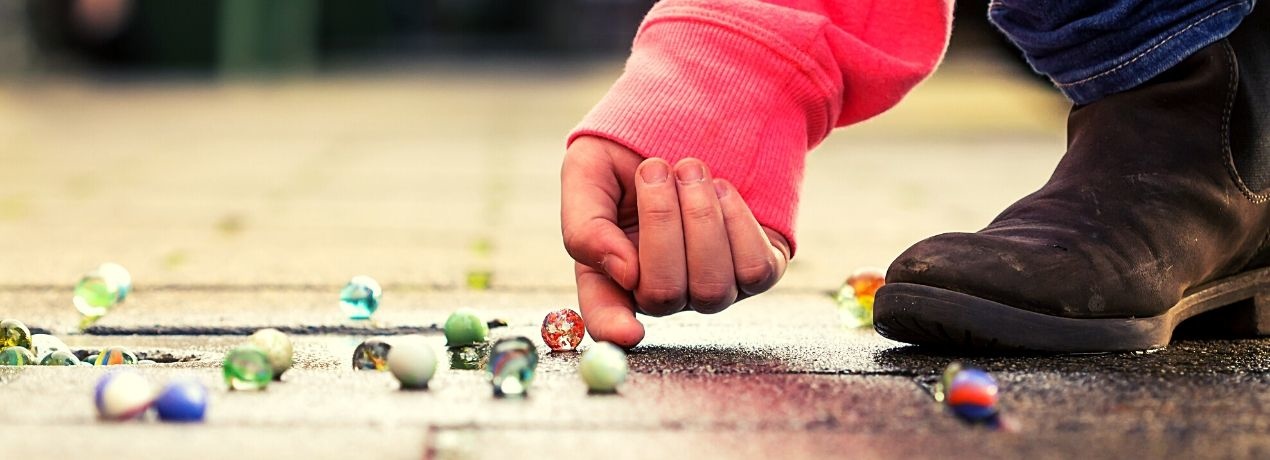 De mooiste knikkers koop je online bij De Knikkerprins - alles per stuk ...