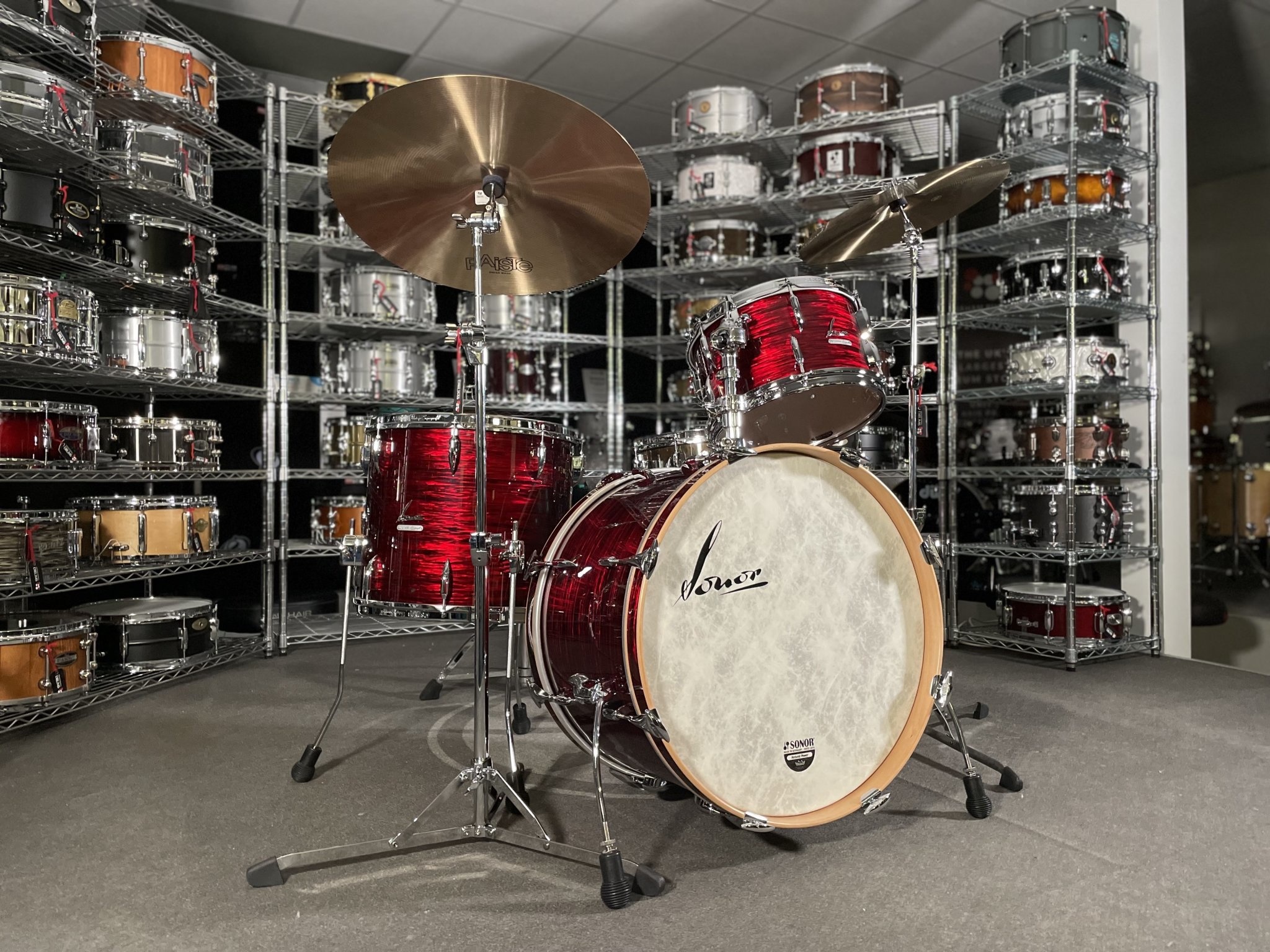 Sonor Vintage Series 22" Drum Kit, Red Oyster | Graham Russell Drums ...