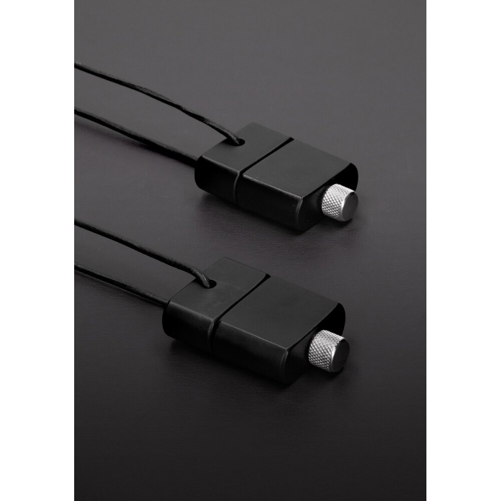 Double Steel Inhaler With Leather Cord