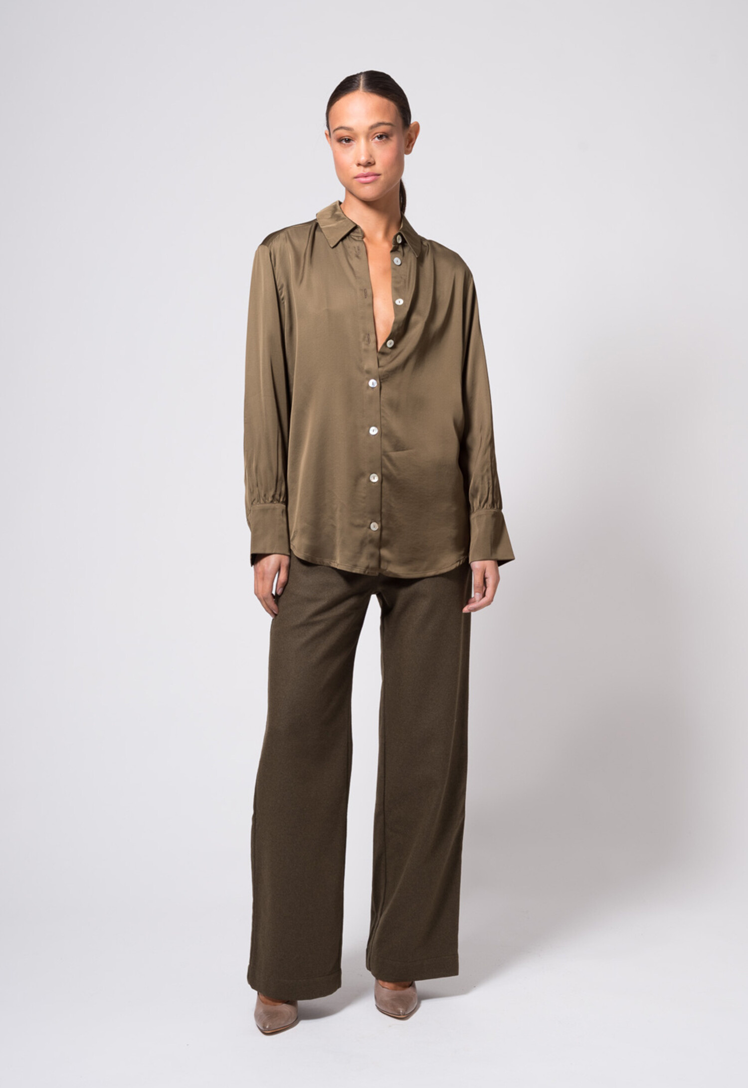Wonder broek - mos - dutch-ess.com