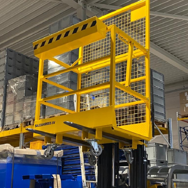 Man cage working platform 1.20x0.8x2m for forklift 2 person 300Kg CE