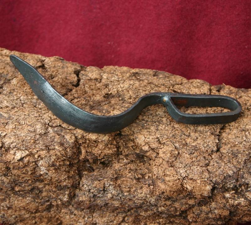 Strigilis de hierro Romanos - CelticWebMerchant.com